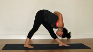 How To Do Intense Side Stretch Pose - DoYou
